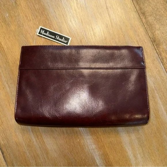 Madison Studio | Bags | 367 Nwt Madison Studio Envelope Clutch Purse ...